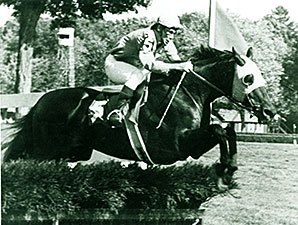 Top 'Chase Rider Aitcheson Dies at Age 85 - BloodHorse