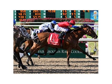 Quiet Temper Gets Up to Win FG Oaks - BloodHorse