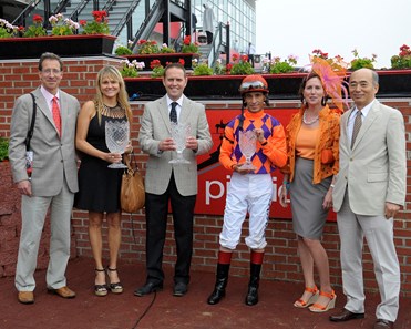 Summer Applause - Horse Profile - BloodHorse