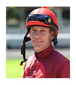 Injured Jockey Luzzi Cleared to Resume Riding - BloodHorse