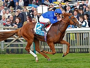 Unbeaten Dawn Approach Surges to Dewhurst Win - BloodHorse