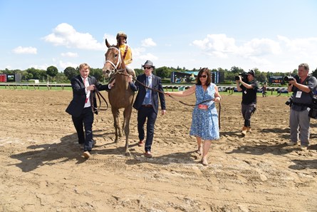 Cavorting - Horse Profile - BloodHorse