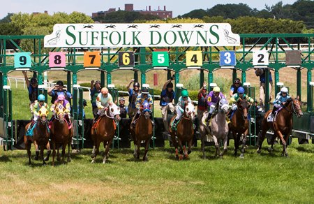 Massachusetts Extends Racing and Simulcasting Law - BloodHorse