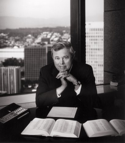 Former TOC President John Van de Kamp Dies at 81 - BloodHorse