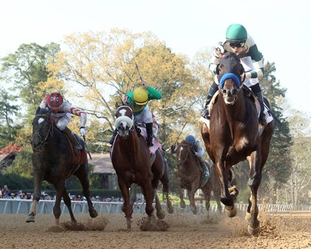 Mor Spirit Ships to Oaklawn, Takes Essex Handicap - BloodHorse
