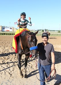 Mor Spirit - Horse Profile - BloodHorse