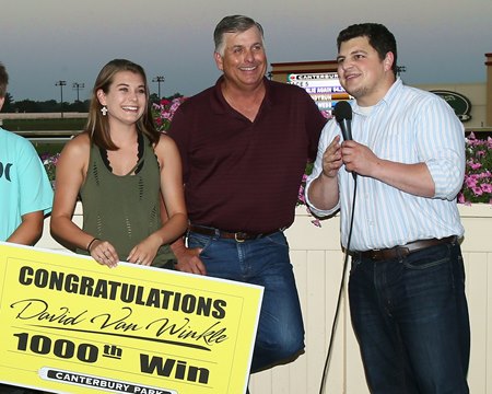 Trainer Van Winkle Earns 1,000th Win - BloodHorse