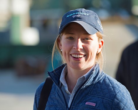 Liz Crow Finds New Opportunities at Every Sale - BloodHorse