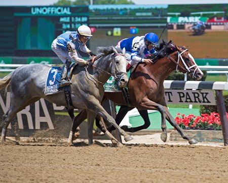 Prince Lucky Scores in Easy Goer Blanket Finish - BloodHorse