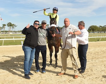 Trophy Chaser - Horse Profile - BloodHorse