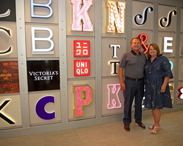 Sign - Horse Profile - BloodHorse