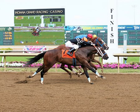 Indiana Grand to Allow Reduced-Capacity Attendance - BloodHorse