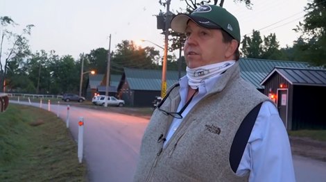 Behind the Scenes With David Donk - Video - - BloodHorse