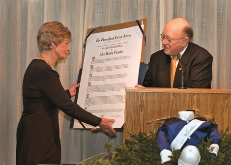 Alice Headley Chandler Honored by Thoroughbred Club of America - BloodHorse