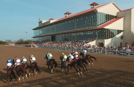 Fair Grounds Racing to Continue After Agreement Reached - BloodHorse