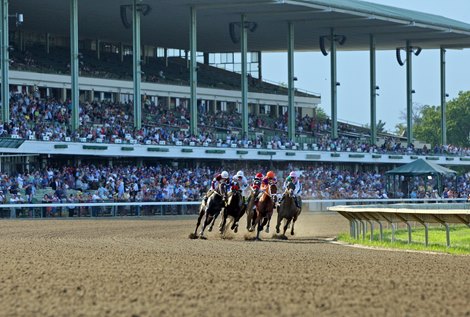 FTC Gives Approval to HISA Racetrack Safety Program - BloodHorse
