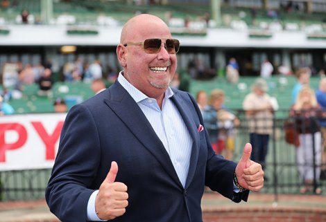 Brunetti Continues Red Oak's Evolution - BloodHorse