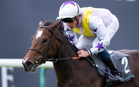 Lezoo Sweeps to Victory in Cheveley Park Stakes - BloodHorse