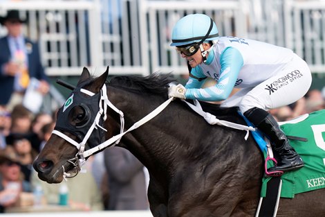 Sutherland Embracing Dubai Opportunity with Super Chow - BloodHorse