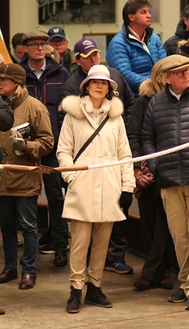 Philippa Cooper Says Goodbye to Breeding - BloodHorse