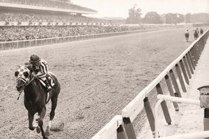 Secretariat's Preakness Stakes - Video - - BloodHorse