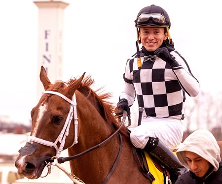 Jockey Kevin Gomez Gets First Win in Comeback Jan. 14 - BloodHorse