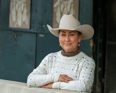 Trudy Veinot Ready for Solo Sales Debut - BloodHorse