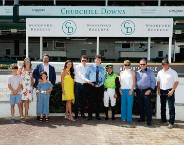 Clearly Unhinged - Horse Profile - BloodHorse